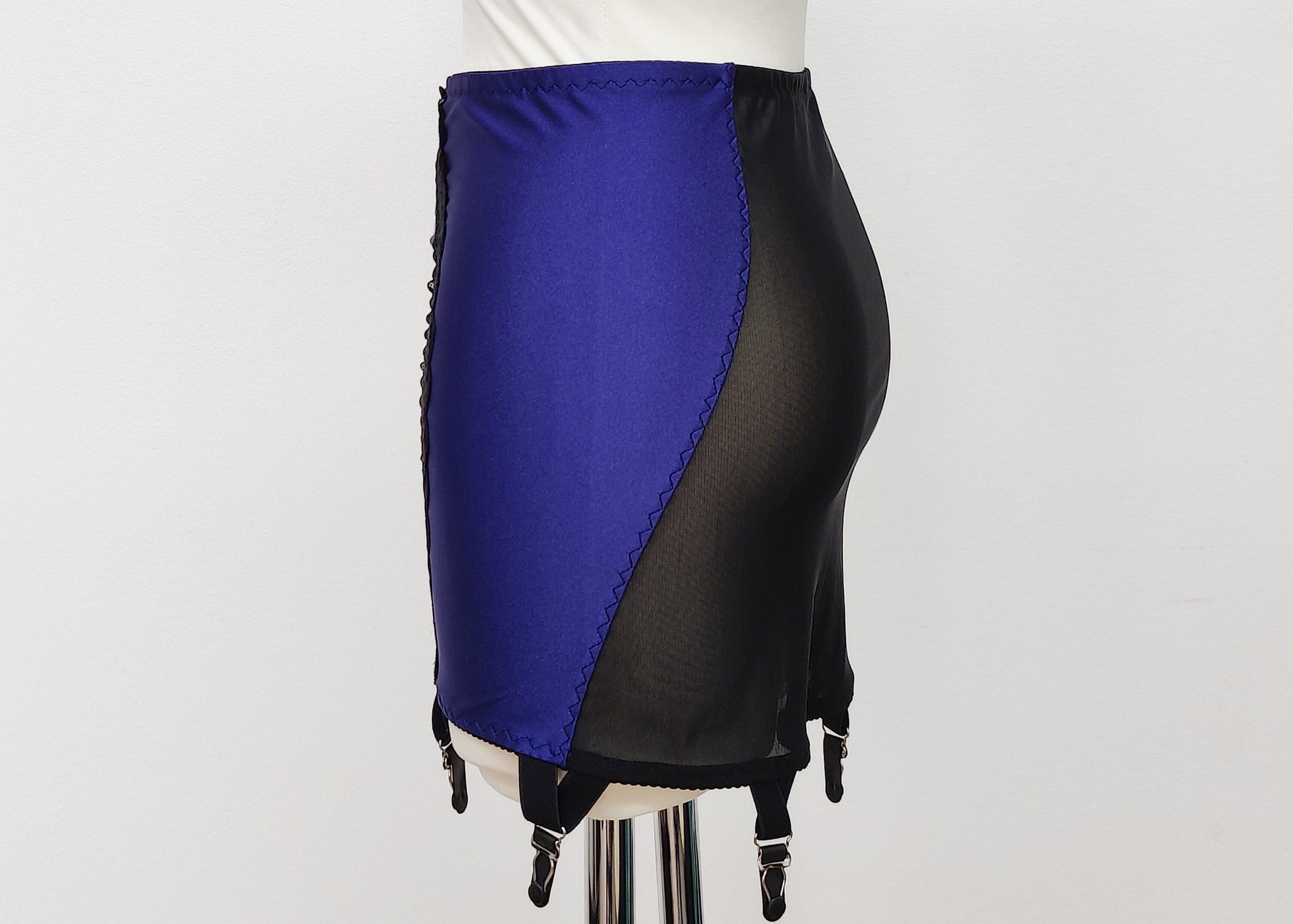 Sheer Back RHONDA Open Bottom Girdle – Coco'sRetroCloset